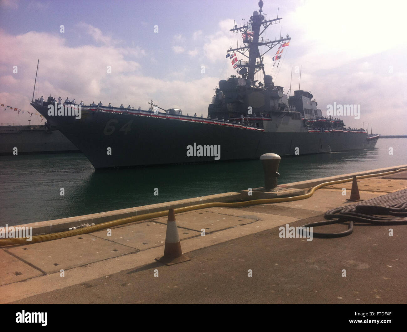 Arleigh burke class guided missile destroyers carney ddg 64 rota hi-res ...