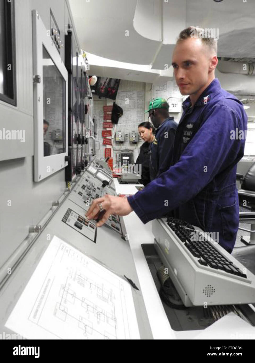 Engineering casualty drill hi-res stock photography and images - Alamy