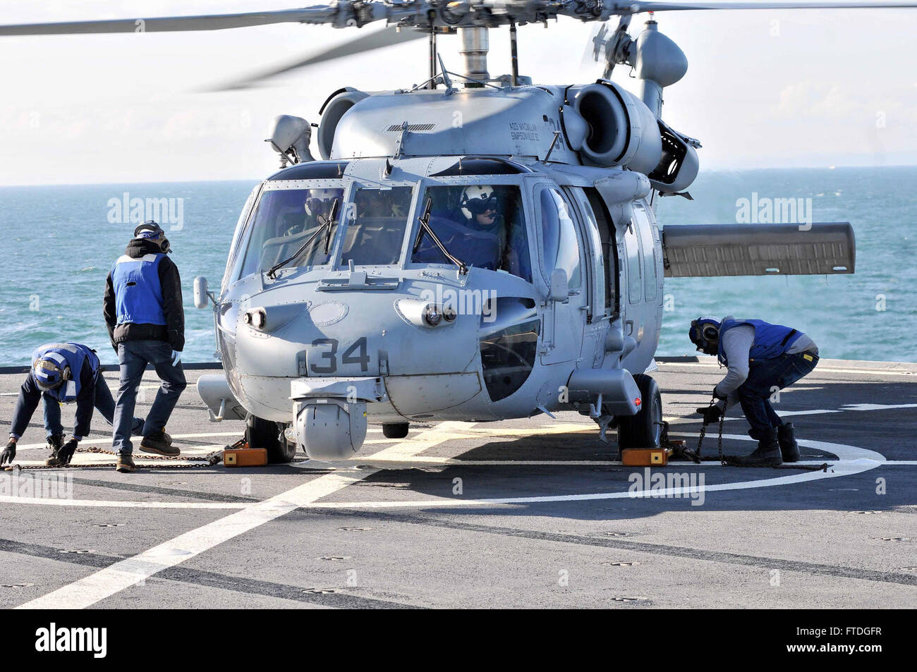 Military chains of command hi-res stock photography and images - Alamy