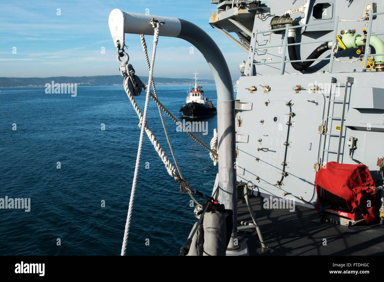151028-N-AX546-094 ADRIATIC SEA (Oct. 28, 2015) A Croatian tug boat ...