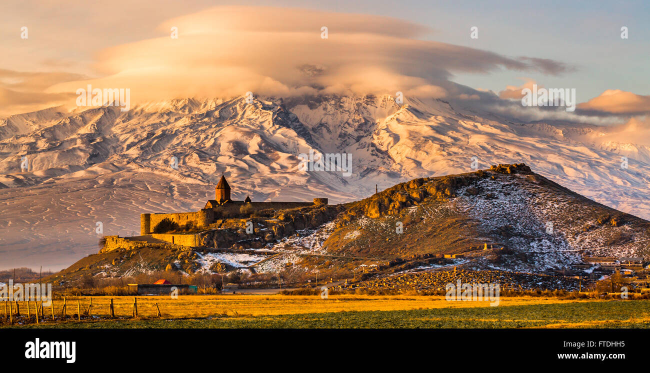 Mount ararat hike hi-res stock photography and images - Alamy