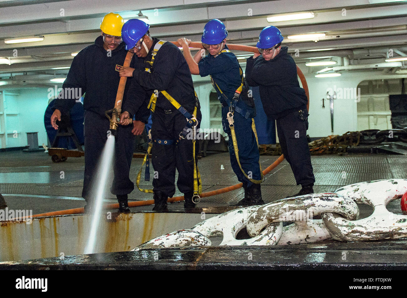 Focsle deck hi-res stock photography and images - Alamy
