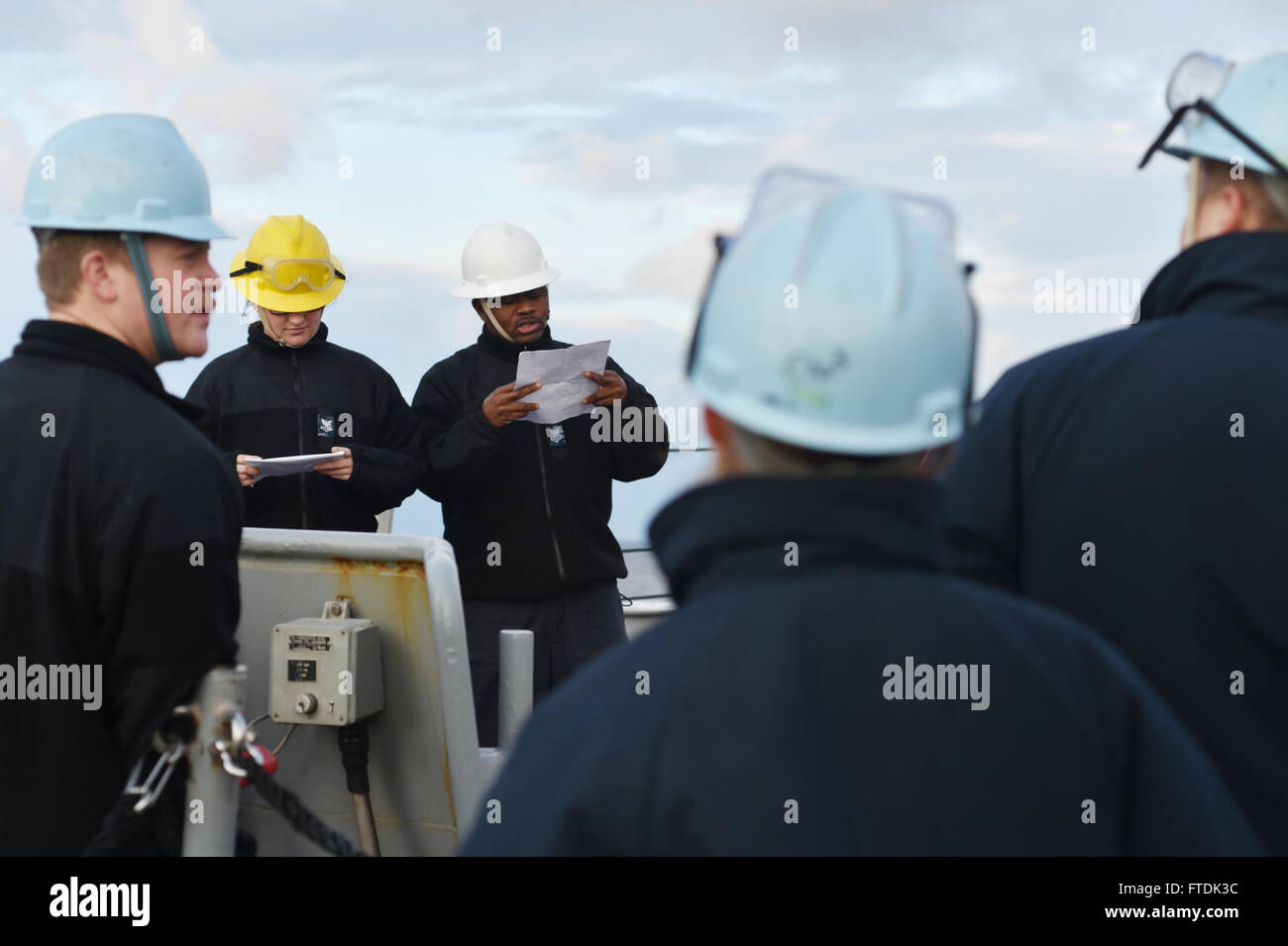 Anchor drop test hi-res stock photography and images - Alamy