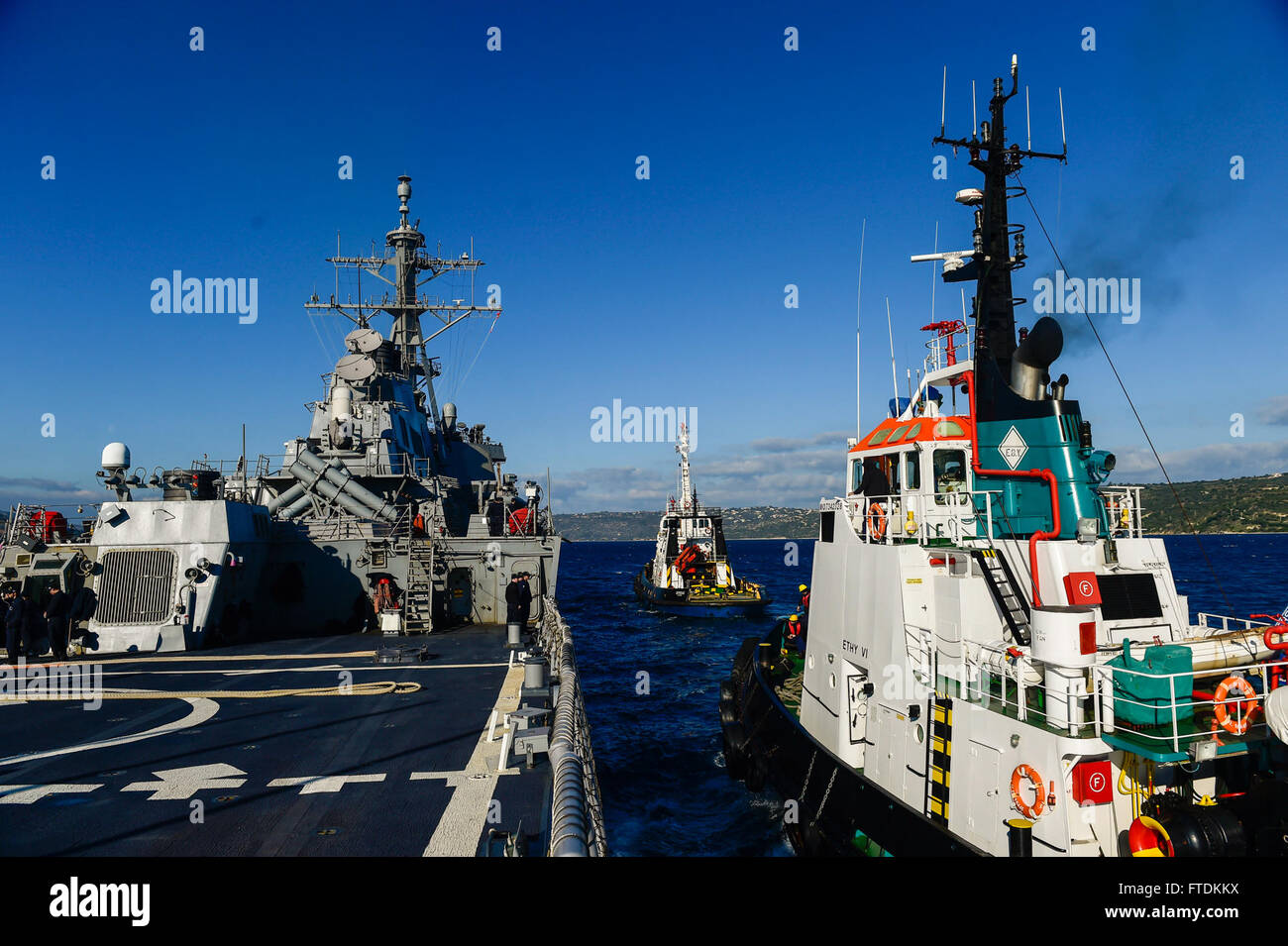The USS Carney (DDG 64), an Arleigh Burke-class guided-missile ...