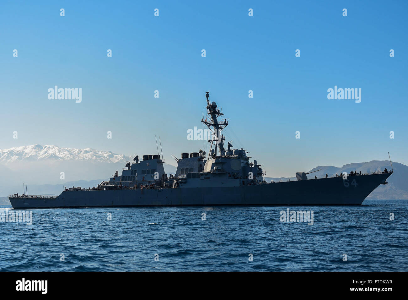 USS Carney (DDG 64), an Arleigh Burke-class guided-missile destroyer ...