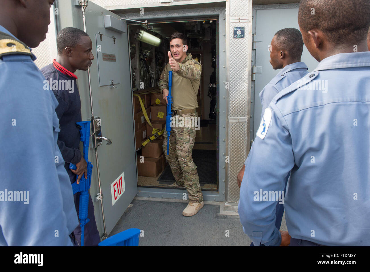 U s coast guard tactical hi-res stock photography and images - Alamy