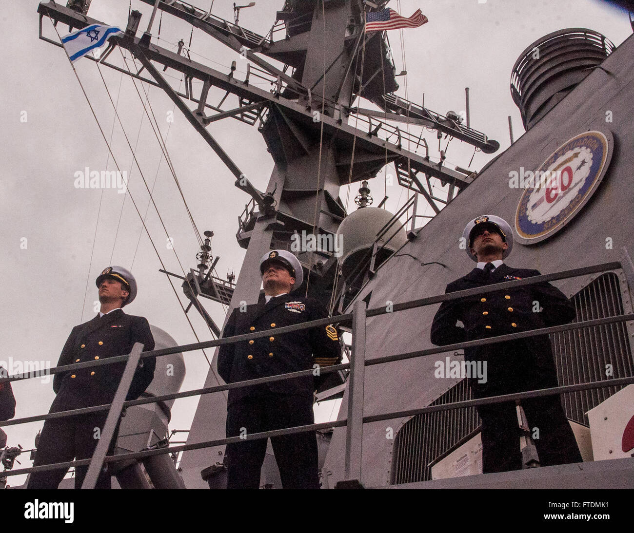 USS Carney (DDG 64), an Arleigh Burke-class guided-missile destroyer ...