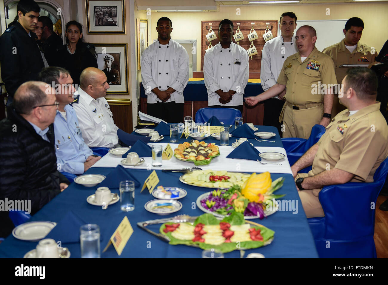 Area air defence destroyer hi-res stock photography and images - Alamy