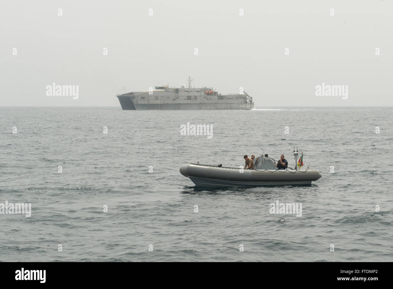 Small fast inflatable boat hi-res stock photography and images - Alamy