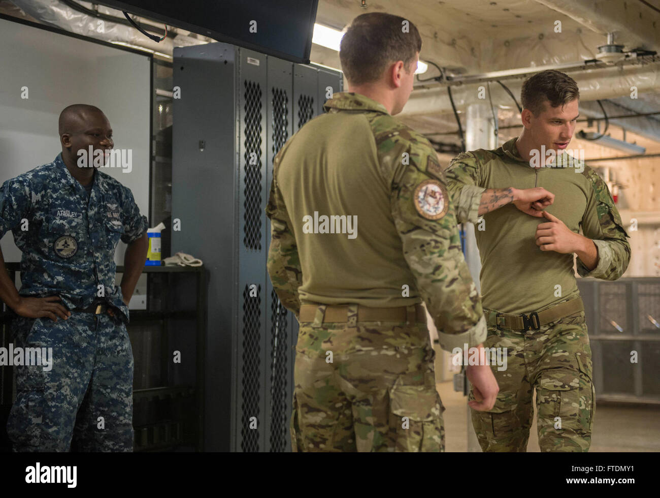 160301-N-WV703-004 ATLANTIC OCEAN (March 1, 2016) Maritime Enforcement ...