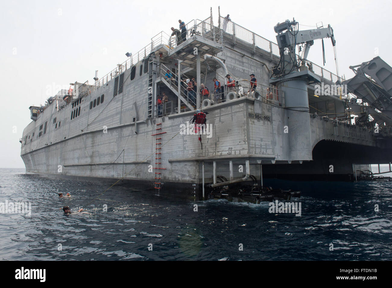 During search rescue training hi-res stock photography and images - Alamy