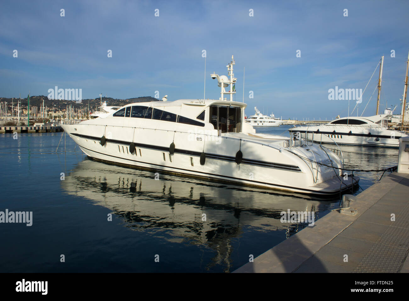 Side view of luxury yacht in the bay, Italian port Stock Photo - Alamy