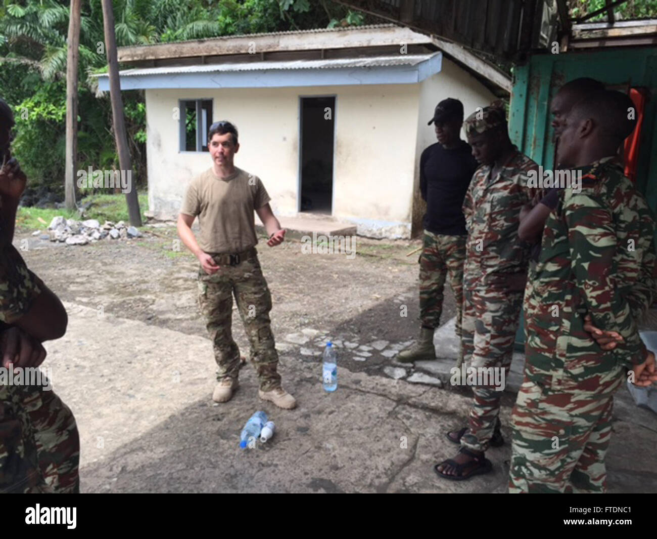 160316-G-ZZ999-003 LIMBE, Cameroon (March 16, 2016) - Boatswain's Mate ...