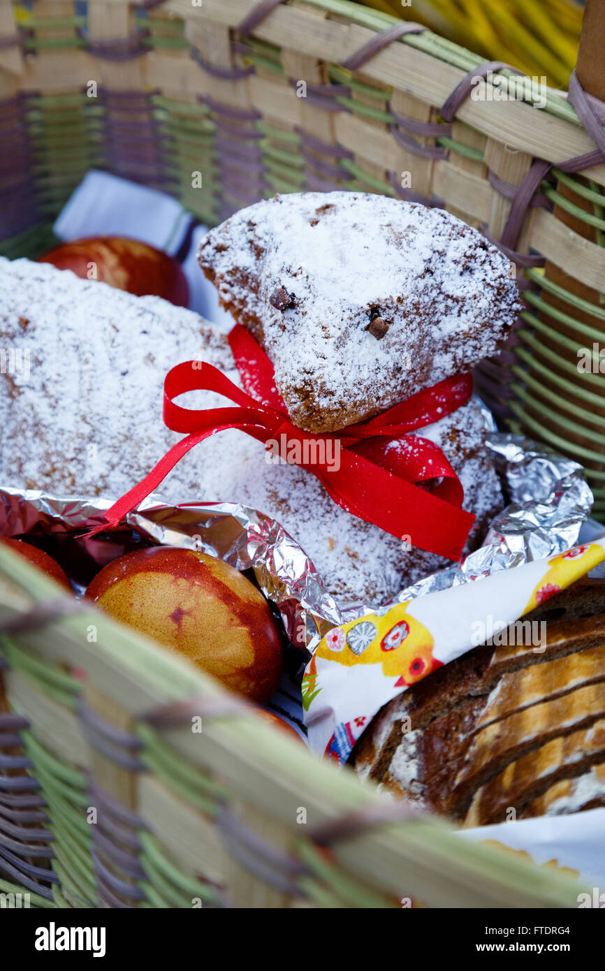 Lamb bread hi-res stock photography and images - Alamy