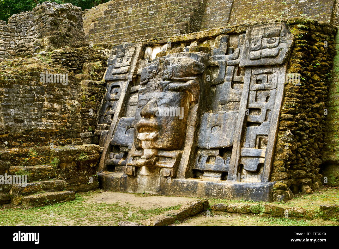 Mask Temple, Ancient Maya Ruins, Lamanai, Belize Stock Photo - Alamy