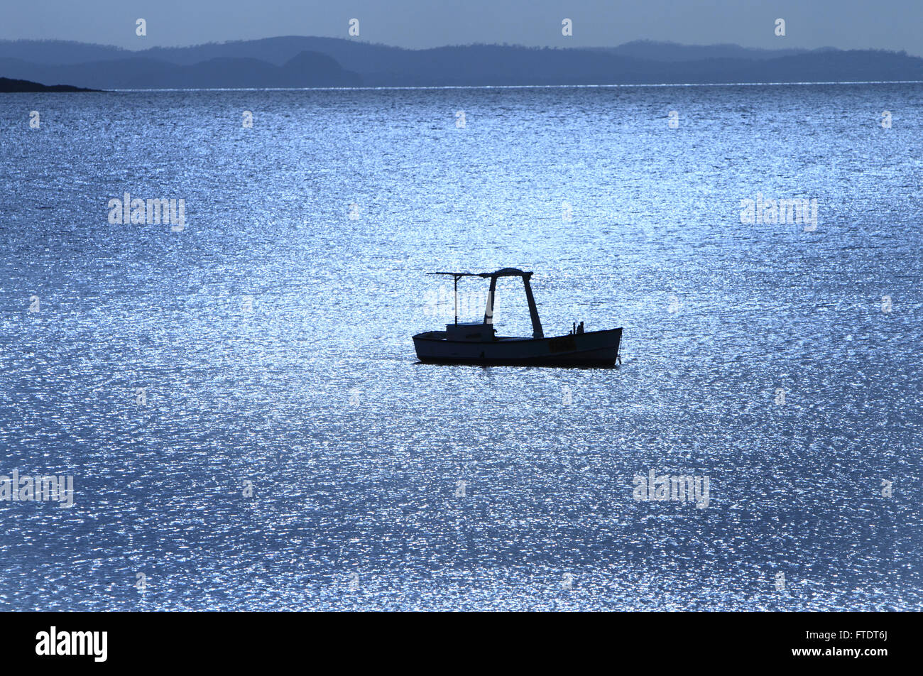 Calm sea boat hi-res stock photography and images - Alamy