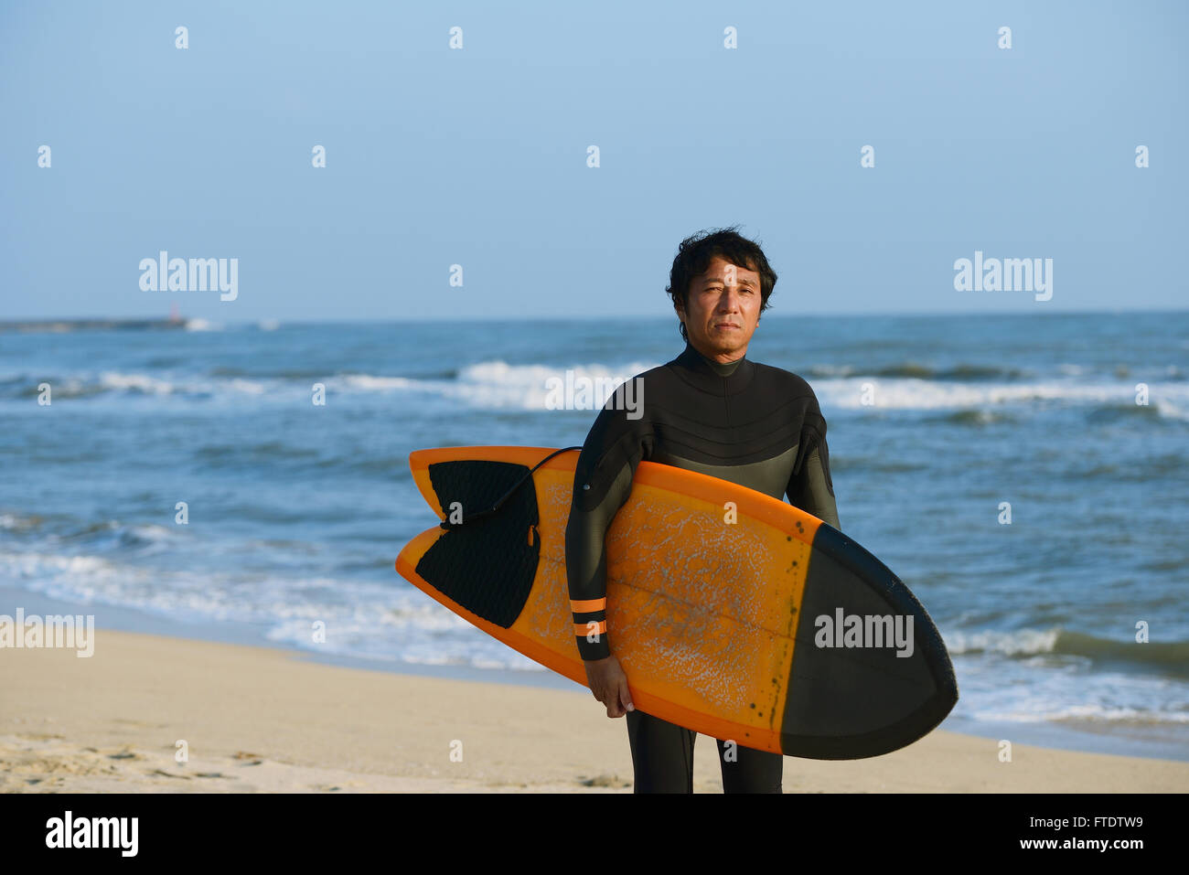 Japanese surfer hi-res stock photography and images - Alamy