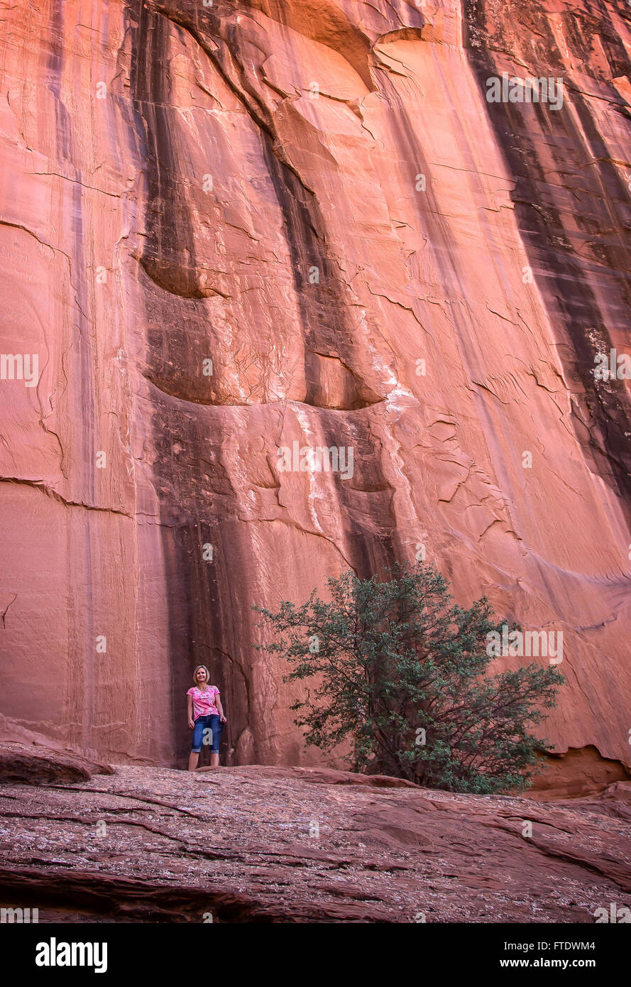 Mystery valley indian hi-res stock photography and images - Alamy