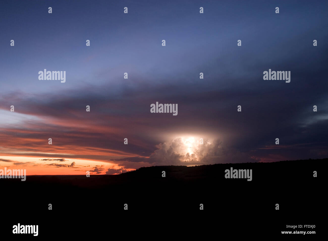 thunder in sky Stock Photo - Alamy