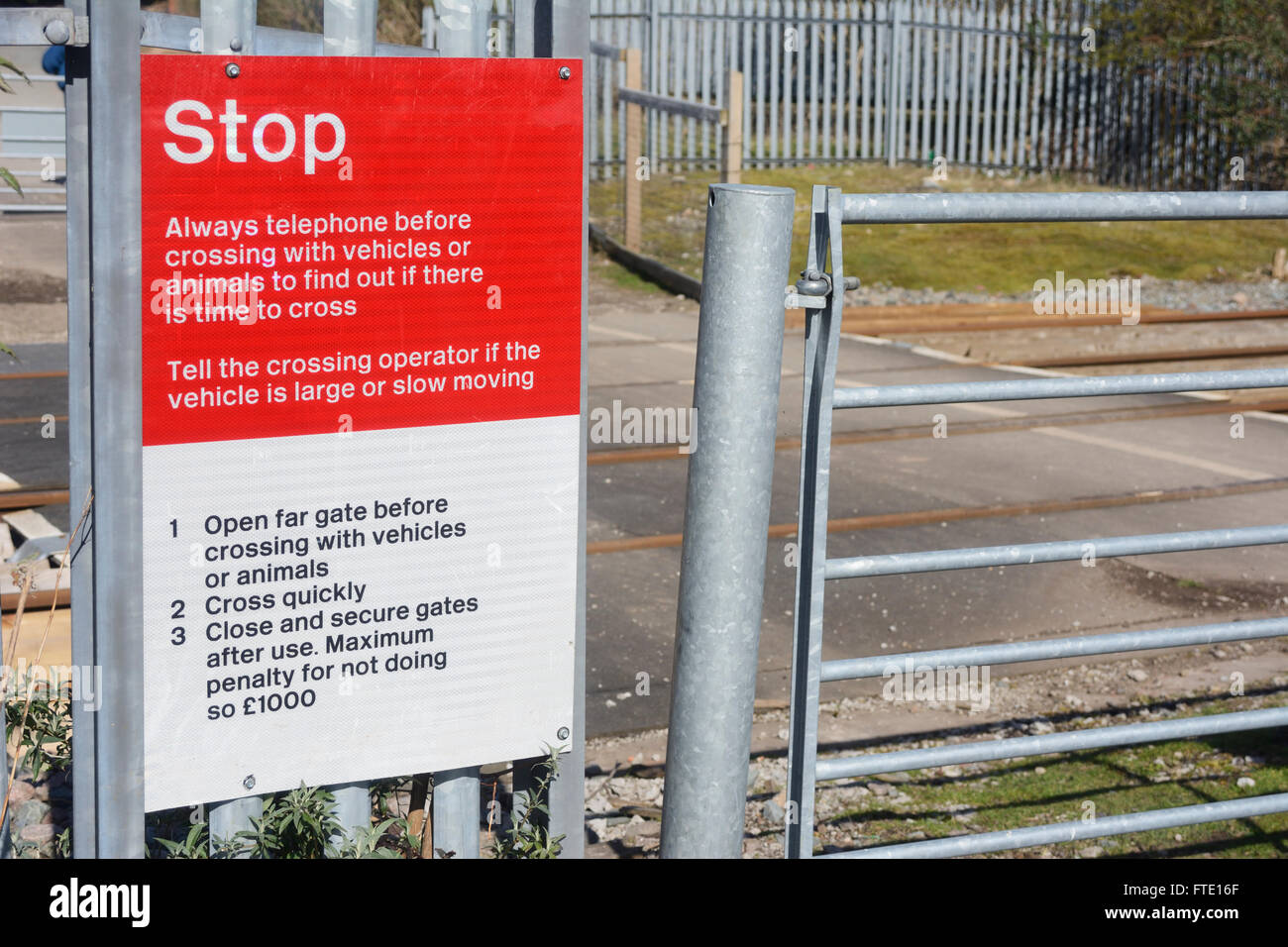 Warning signs at level crossing hi-res stock photography and images - Alamy