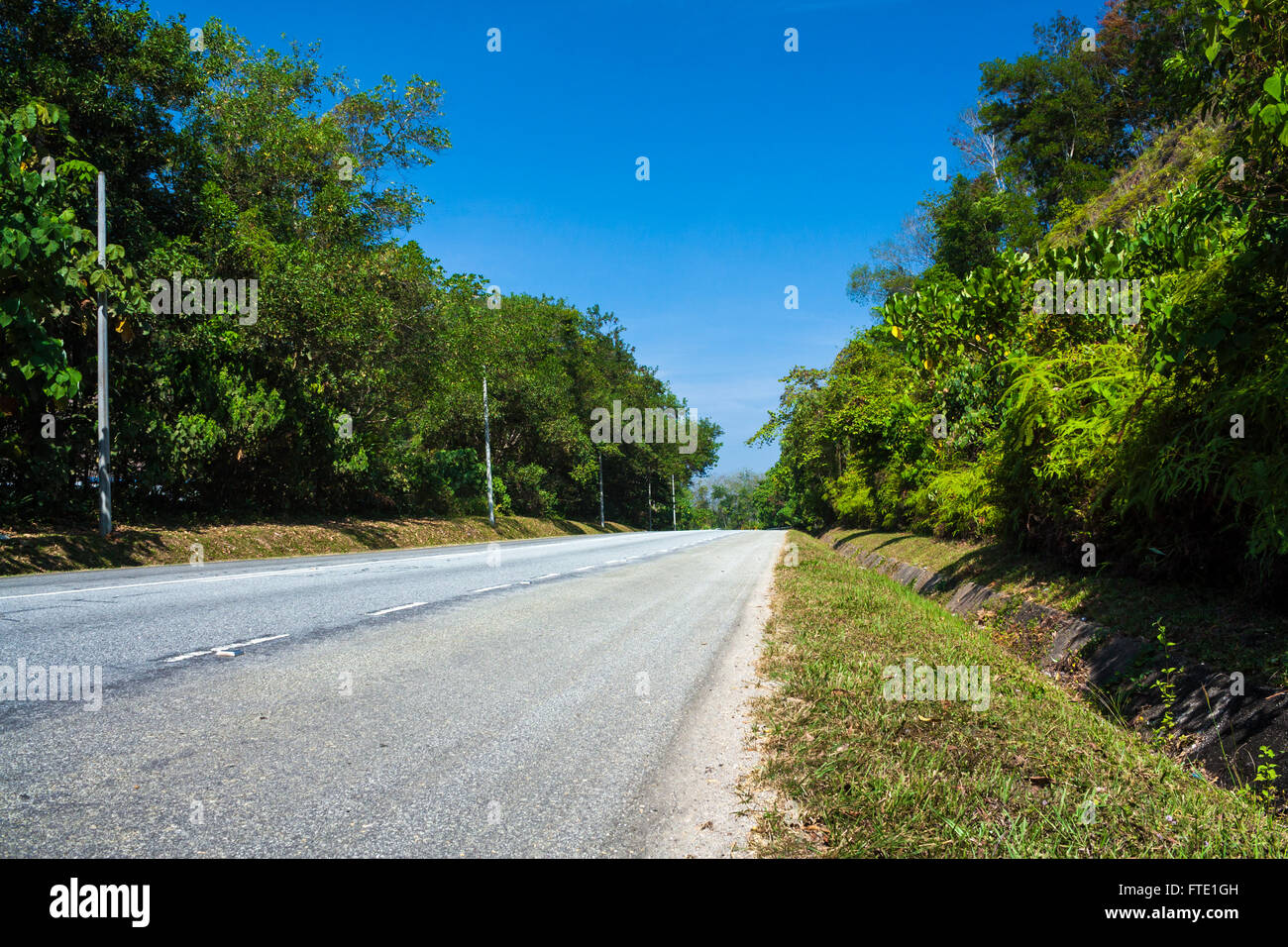 Malaysia mountain road hi-res stock photography and images - Alamy