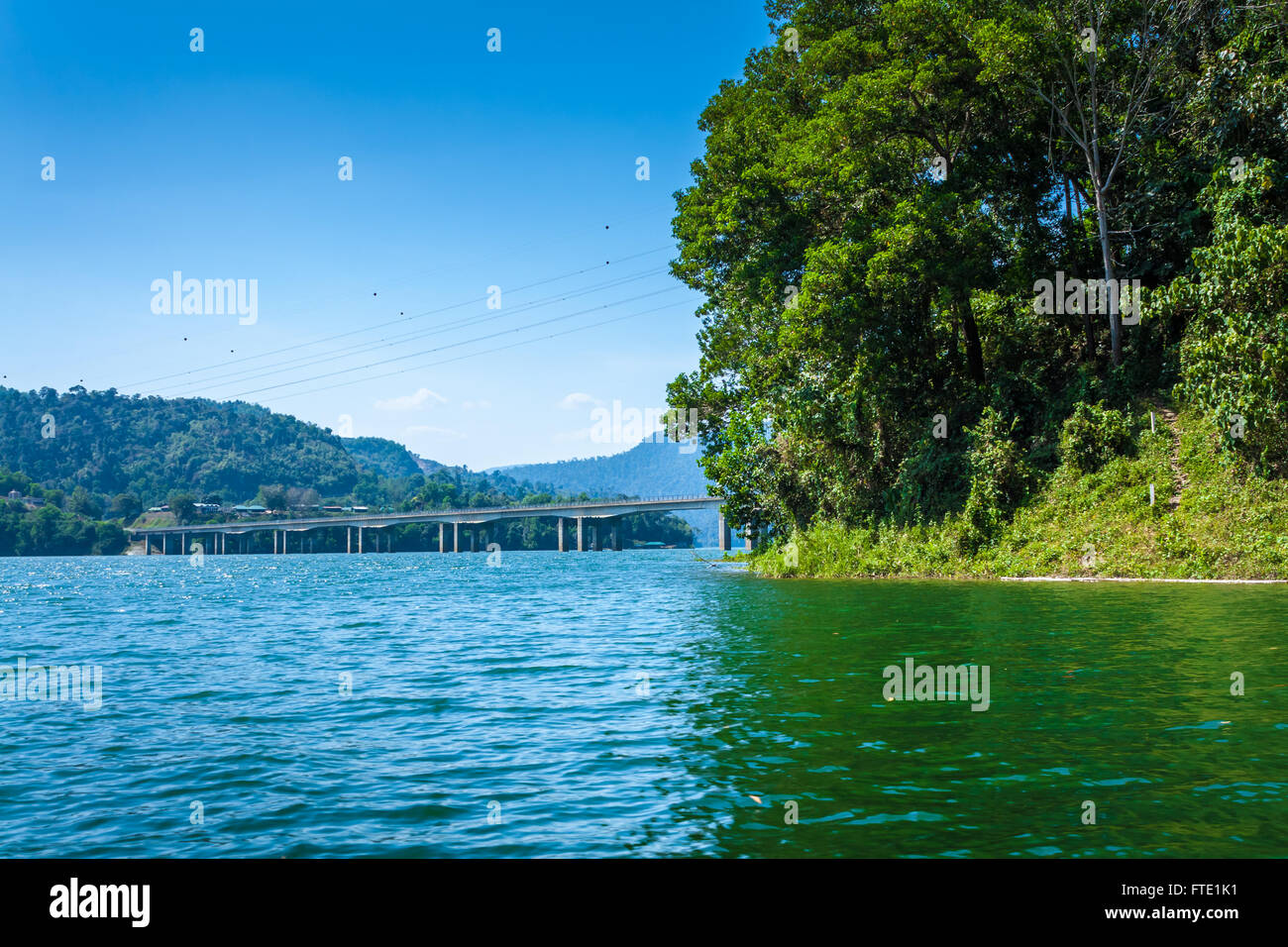 Tropical lake and islands in clear blue sky. Belum resort, Banding ...