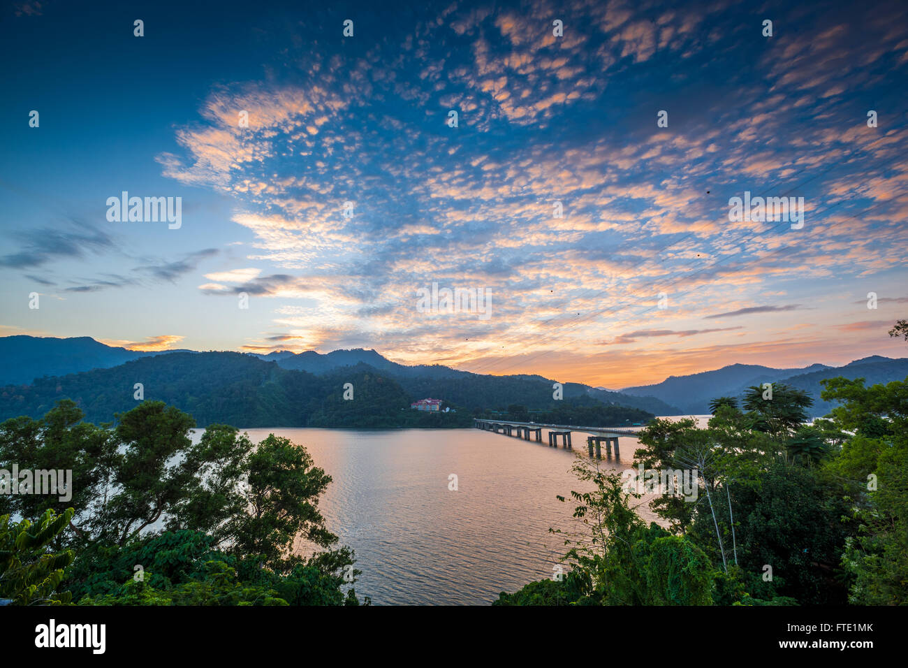 Sunset dusk at Banding Island, Temenggor Lake, Malaysia Stock Photo - Alamy