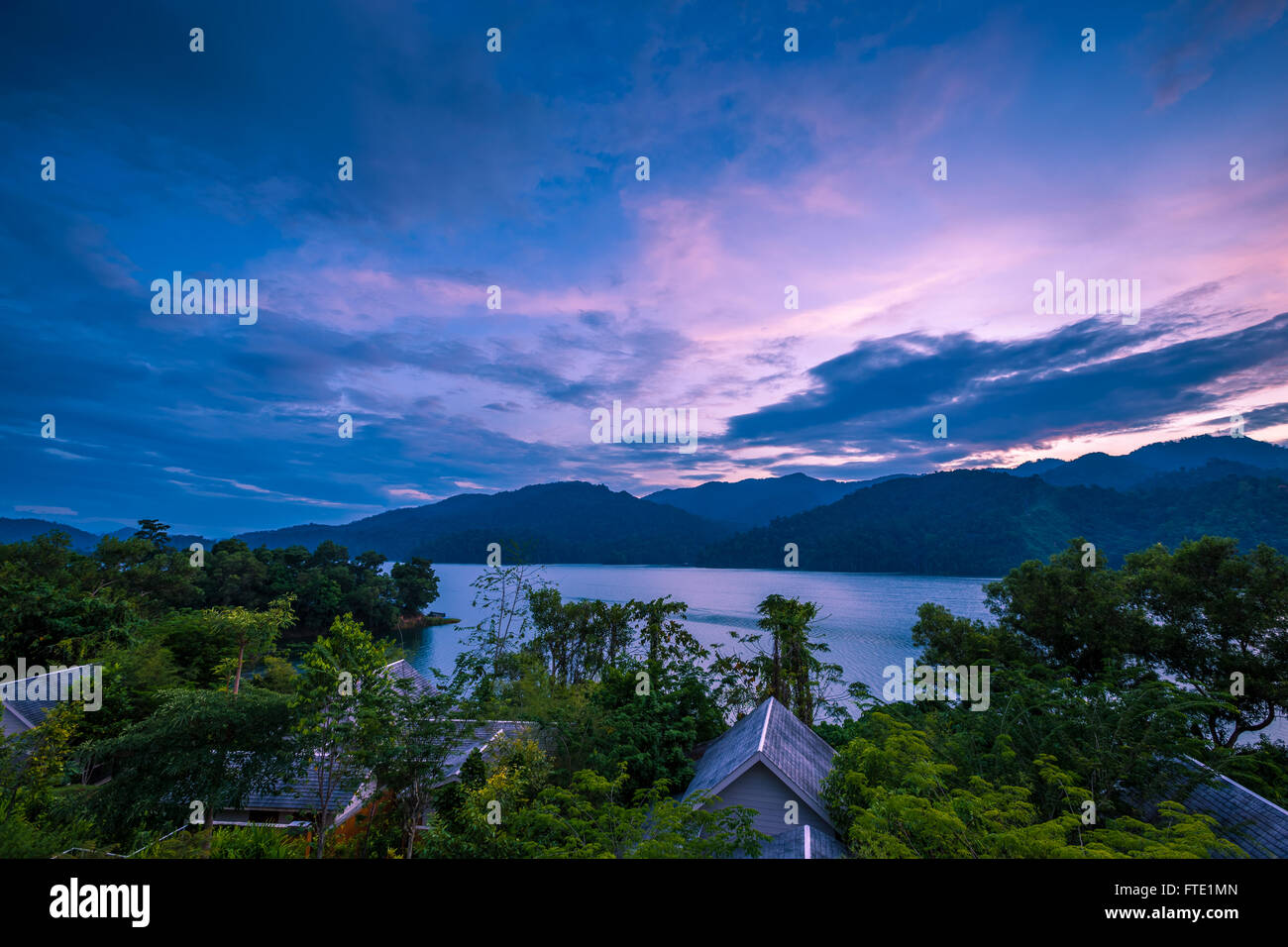 Sunset dusk at Banding Island, Temenggor Lake, Malaysia Stock Photo - Alamy