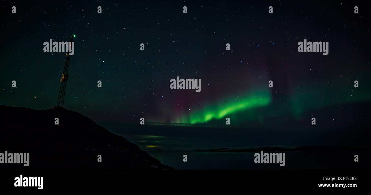 Arctic ocean aurora hi-res stock photography and images - Alamy