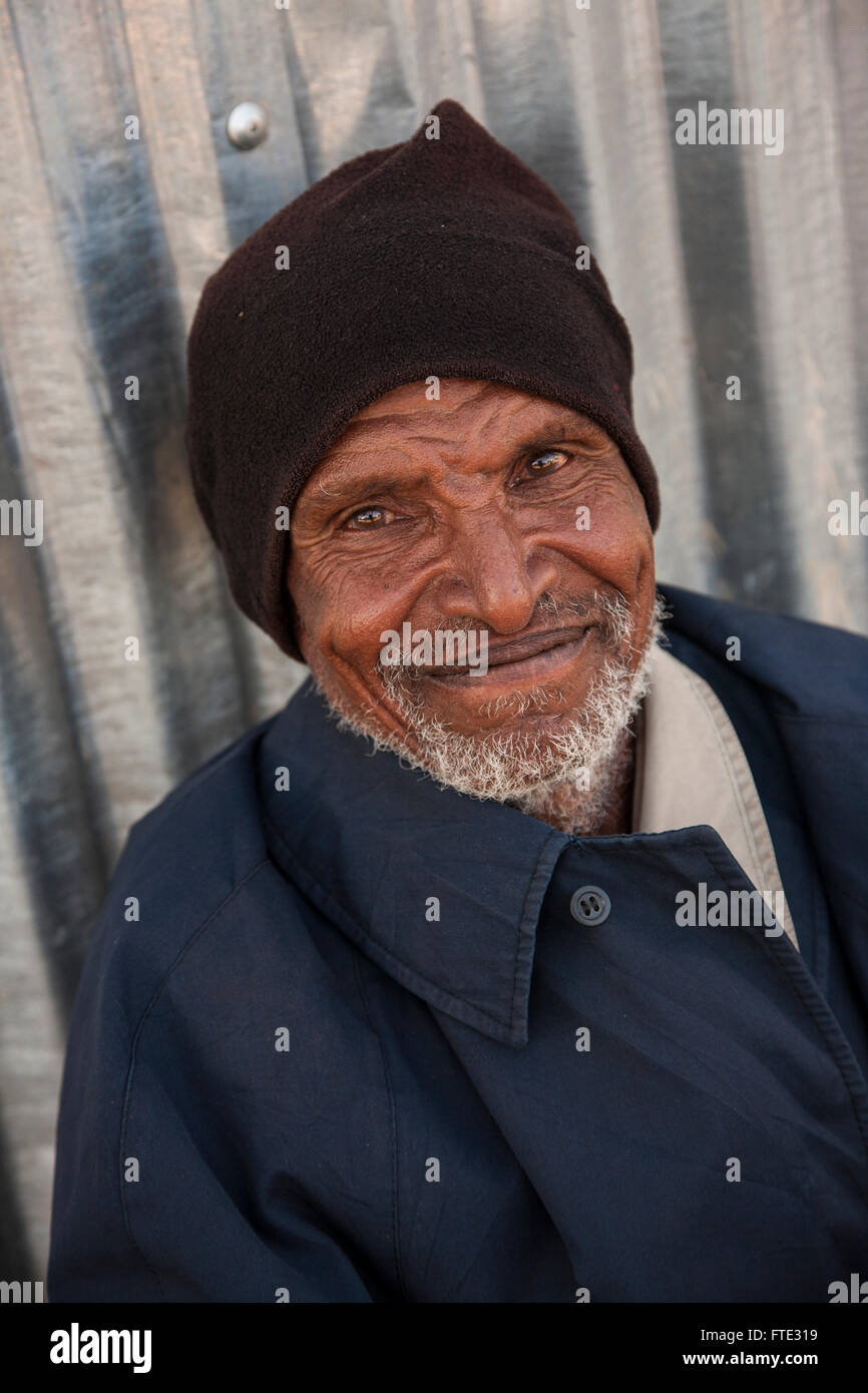 Ethiopian old man's portrait Stock Photo - Alamy