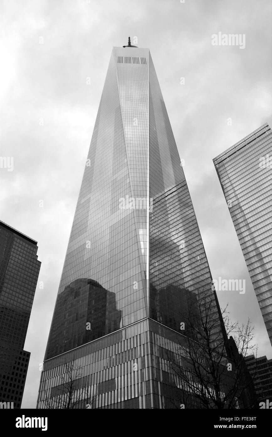 The center one Black and White Stock Photos & Images - Alamy