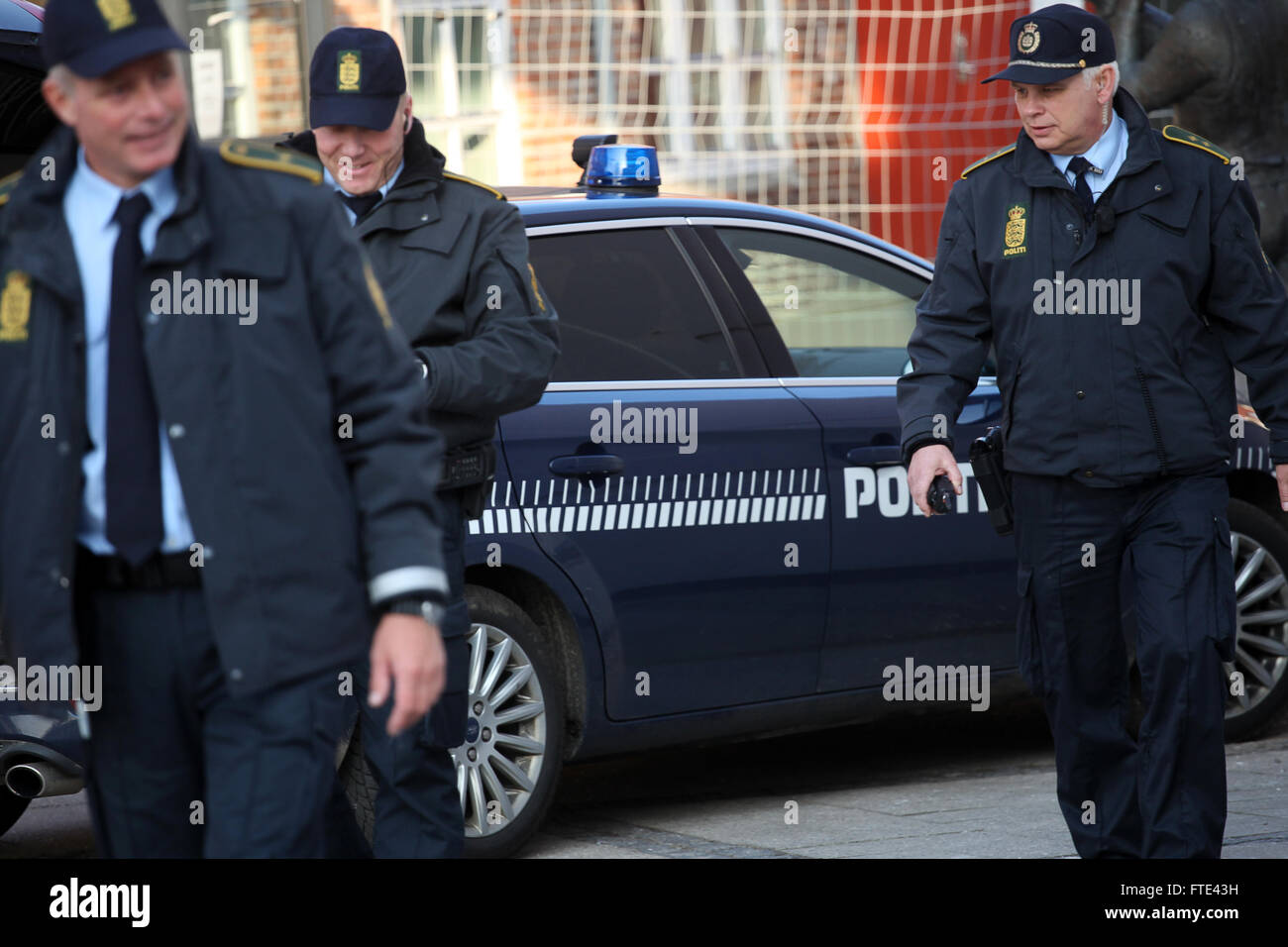 Police men take action at daytime Stock Photo - Alamy