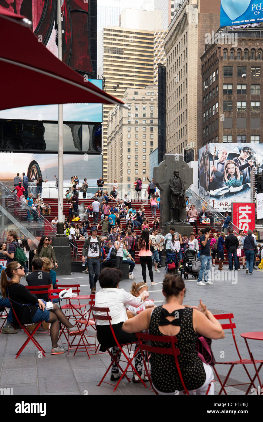 Times square red steps hi-res stock photography and images - Alamy