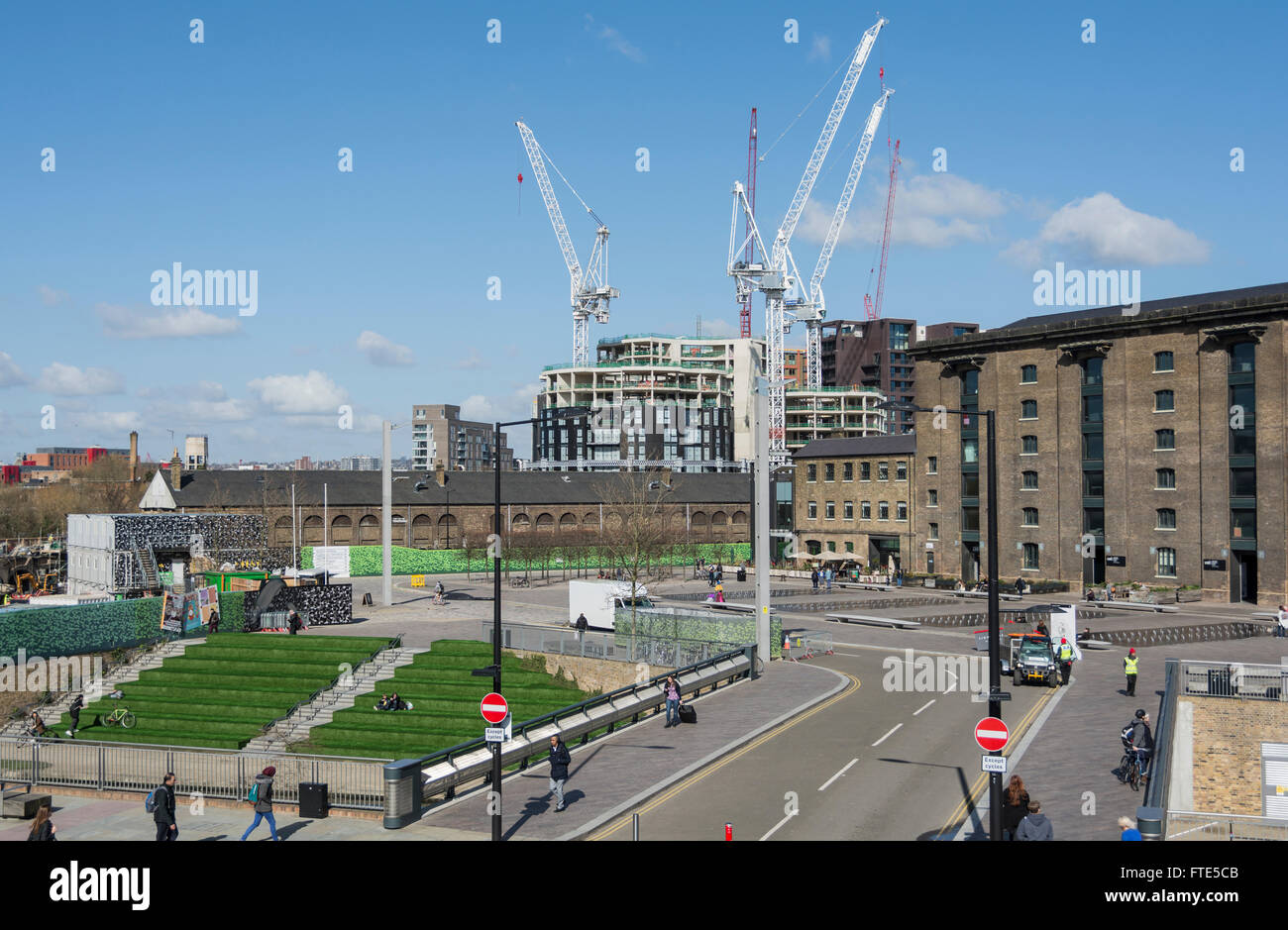 Granary square hi-res stock photography and images - Alamy