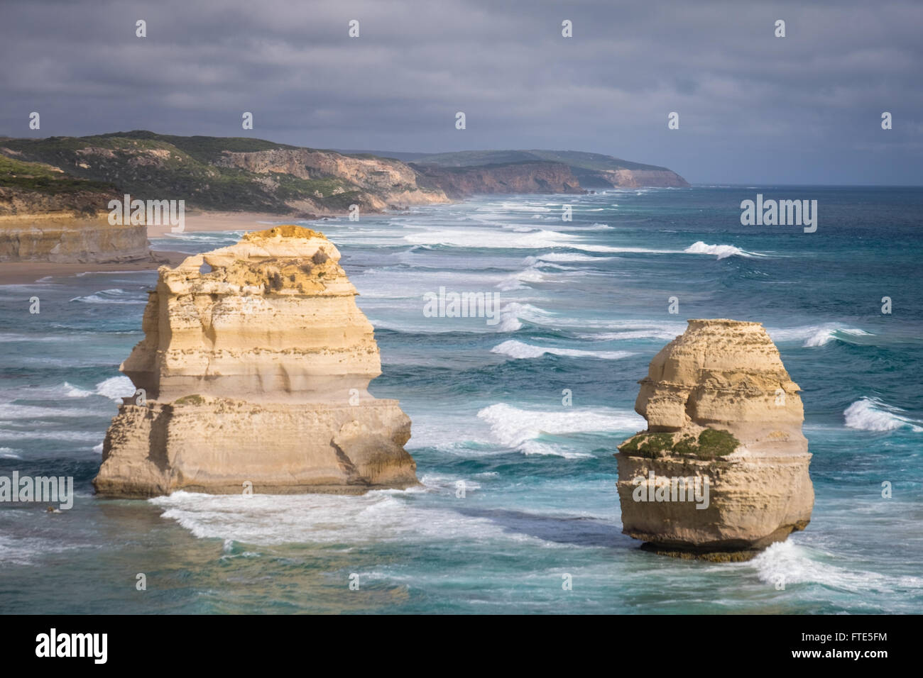 Sea stacks victoria australia hi-res stock photography and images - Alamy