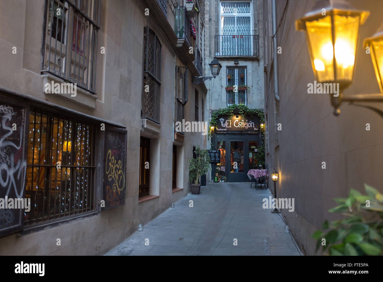 Typical Barcelona streetscene, Barcelona, Spain Stock Photo - Alamy