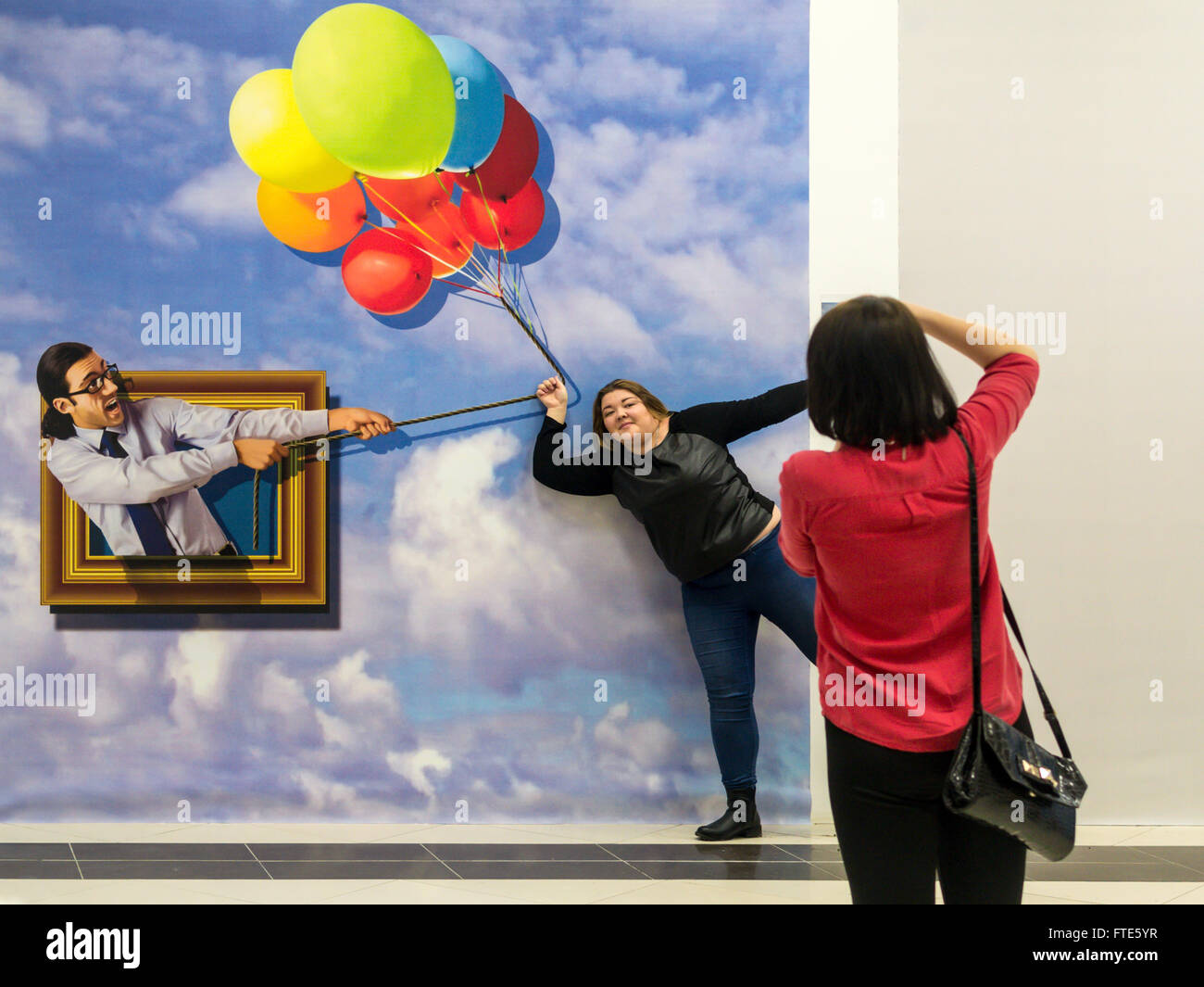 Funny Optical Illusions For Women