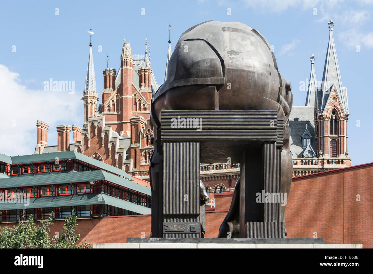 A Bronze Statue of Sir Isaac Newton by Eduardo Paolozzi, outside The ...