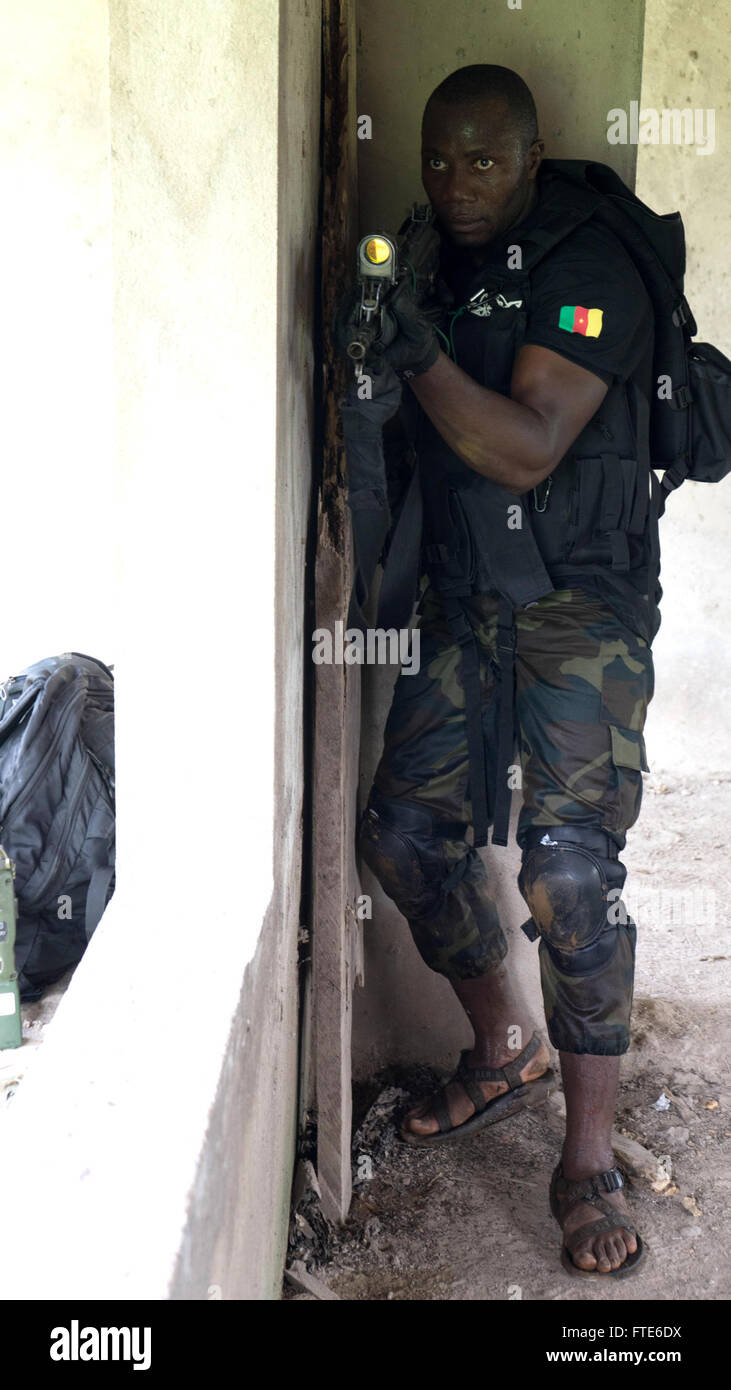 160322-A-VY429-001 Idenau, Cameroun (March 21, 2016) Cameroonian and ...