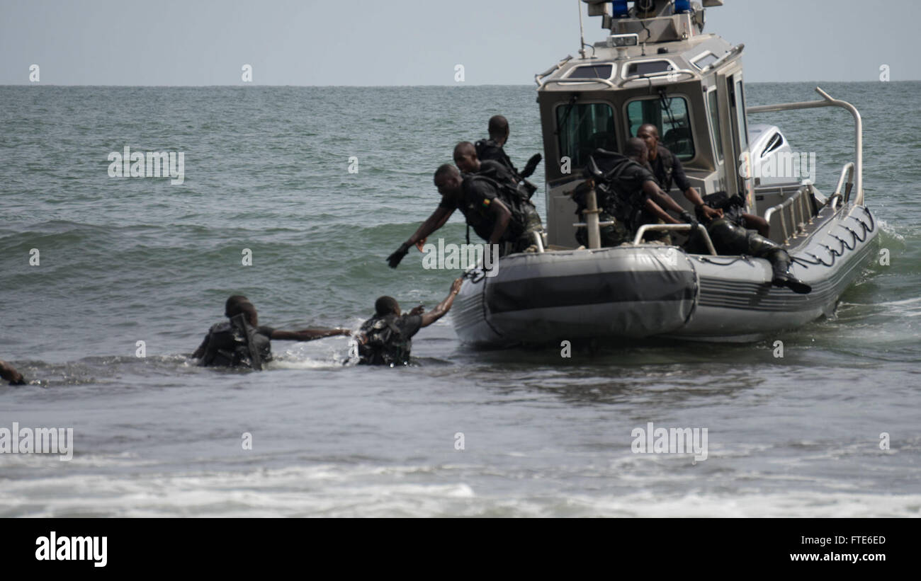 Nigerian navy special forces hi-res stock photography and images - Alamy