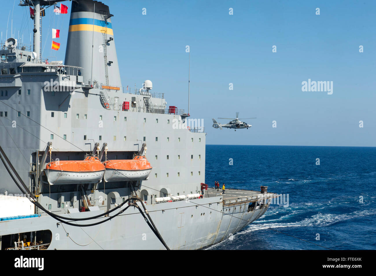 On October 26, 2013, the USS Stout (DDG 55) and the French Navy’s FS ...