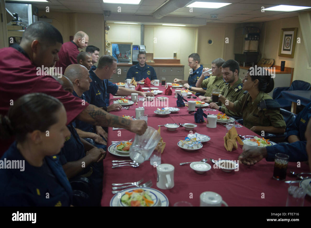Officers wardroom hi-res stock photography and images - Alamy