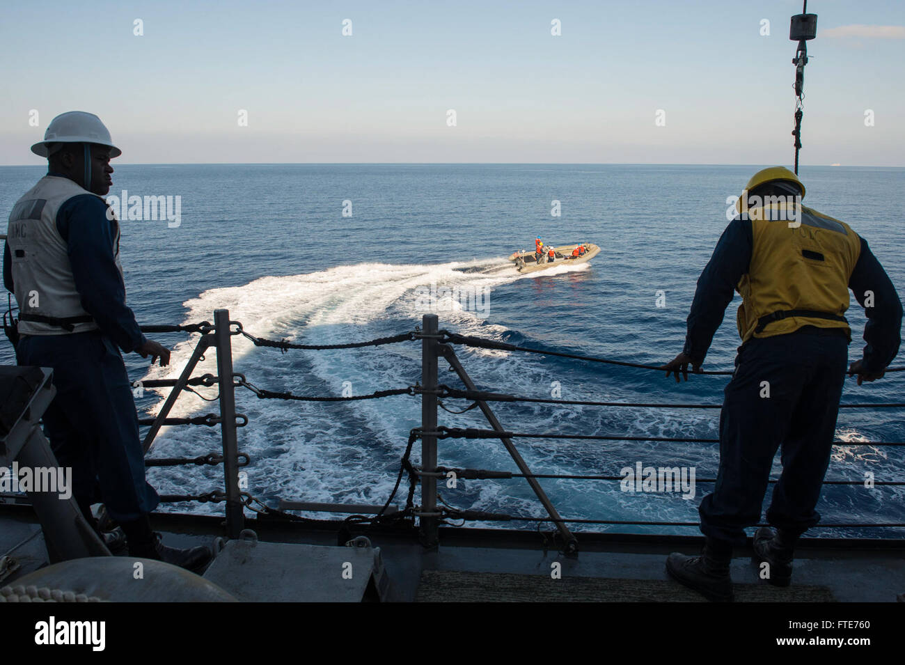 U s navy chief boatswains mate hi-res stock photography and images - Alamy