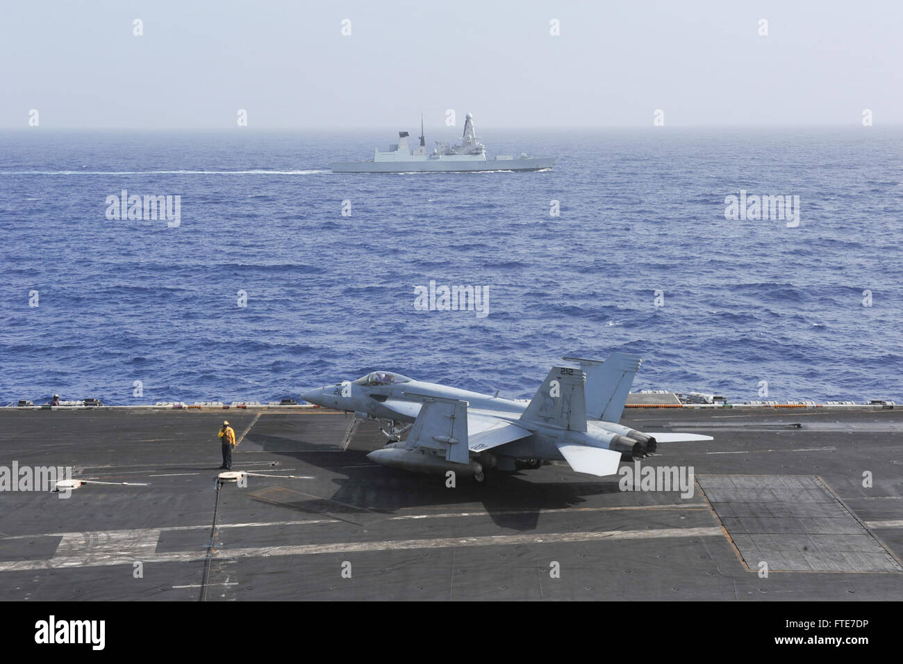 Hms hornet hi-res stock photography and images - Alamy