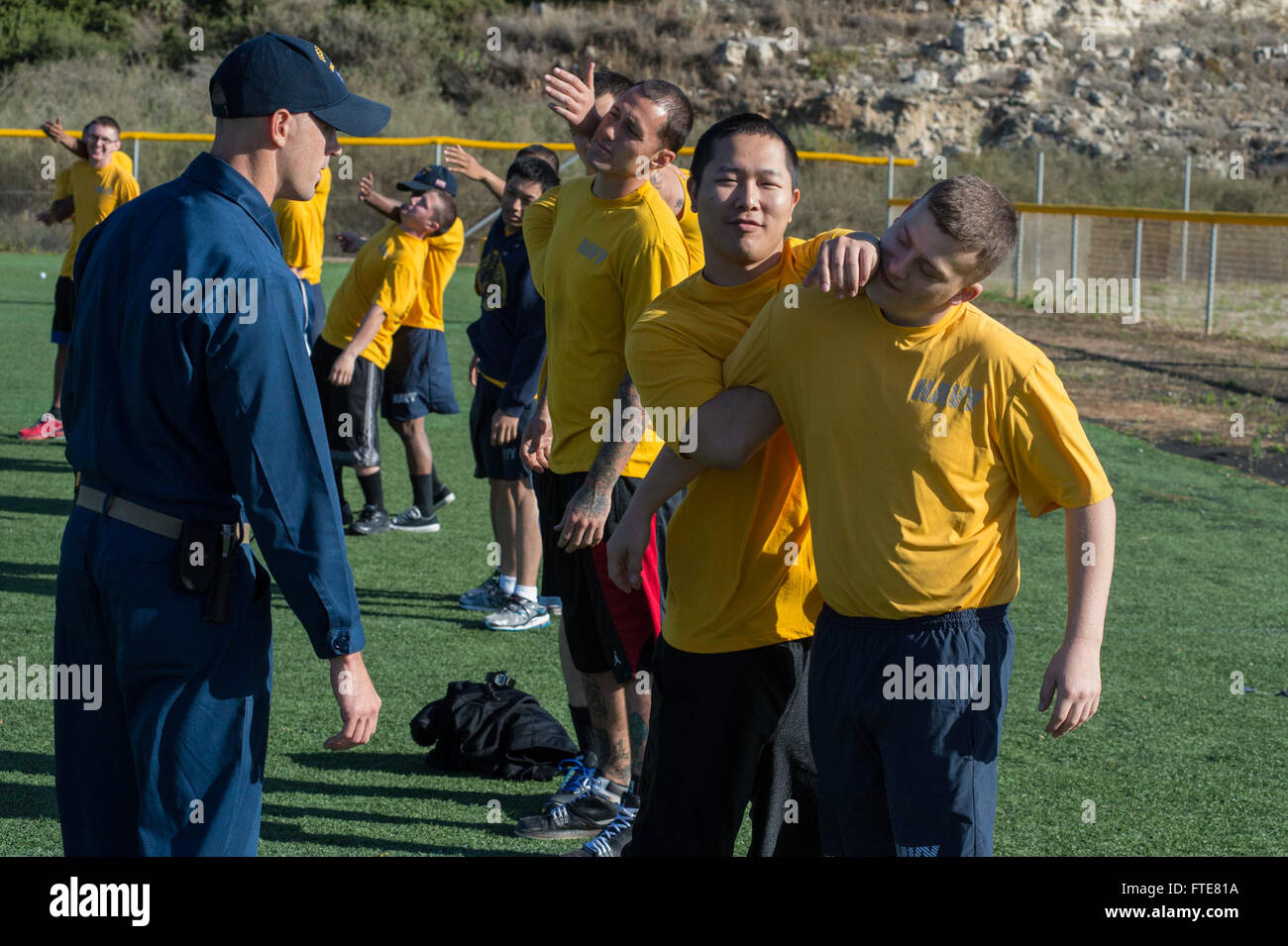 Chief Fire Controlman Jason Rhodes trains Sailors aboard the USS Ramage ...