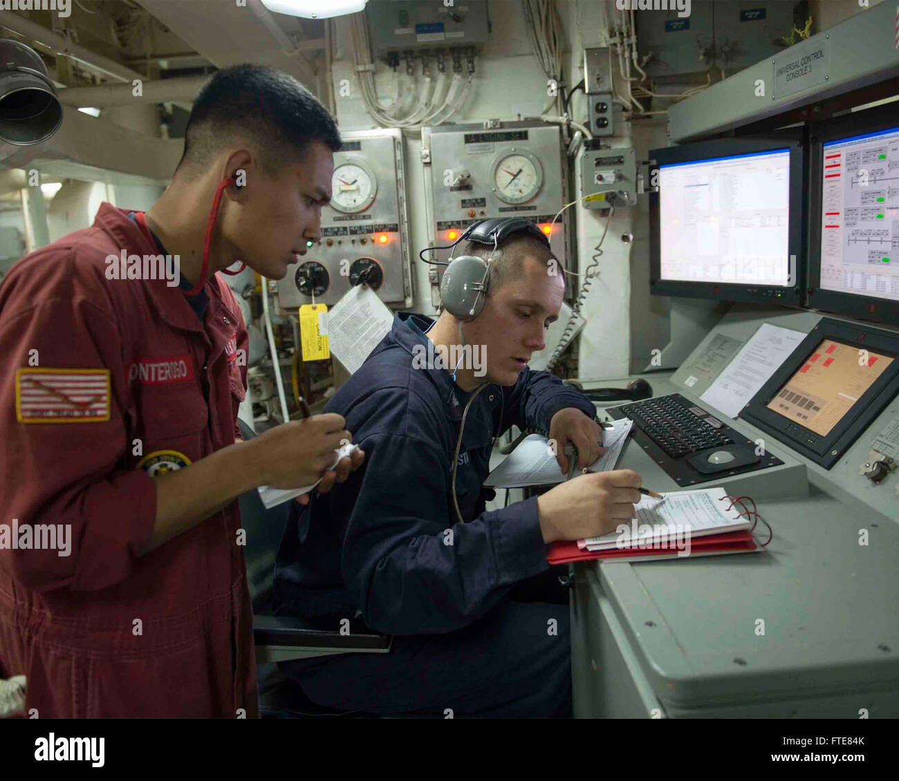 Military operation room hi-res stock photography and images - Alamy