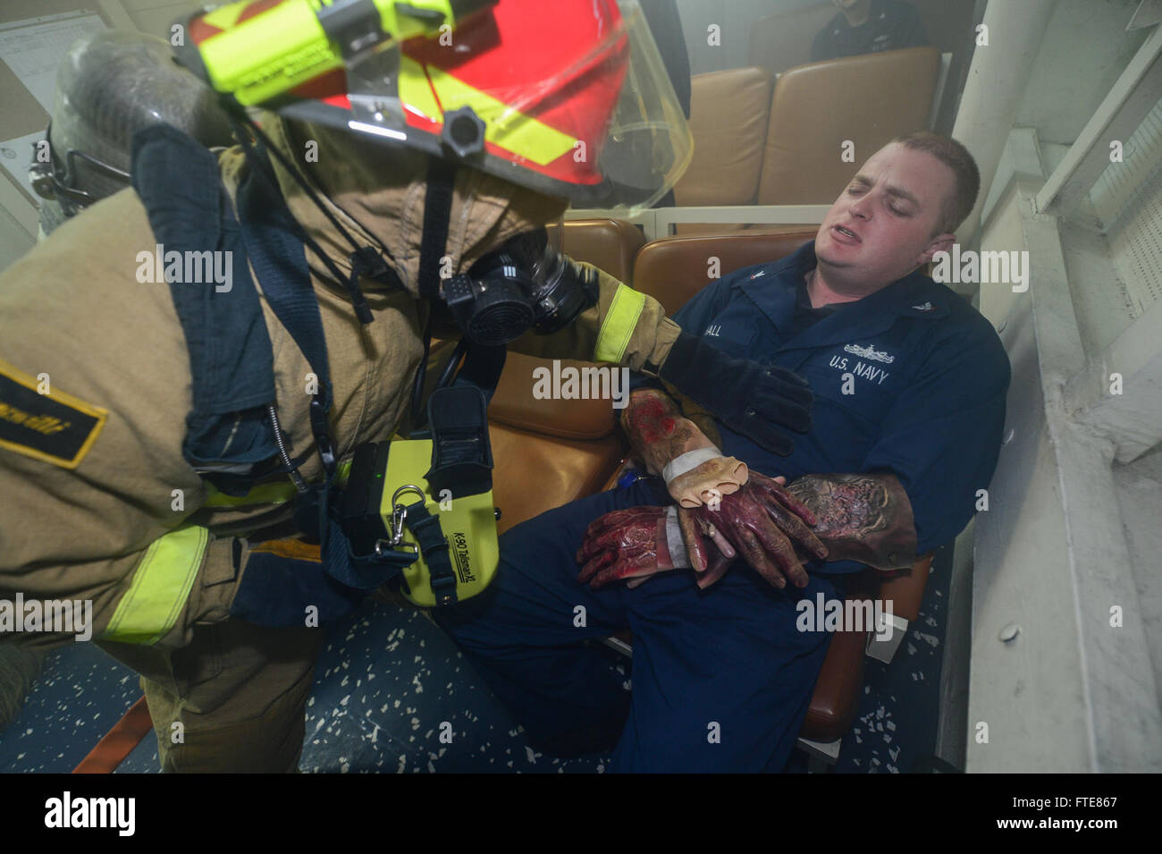 Navy crew quarters hi-res stock photography and images - Alamy