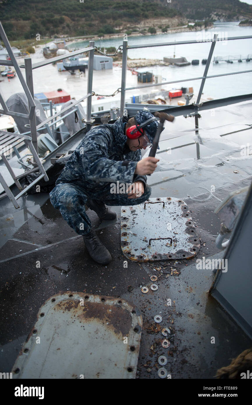 Uss dallas hi-res stock photography and images - Alamy