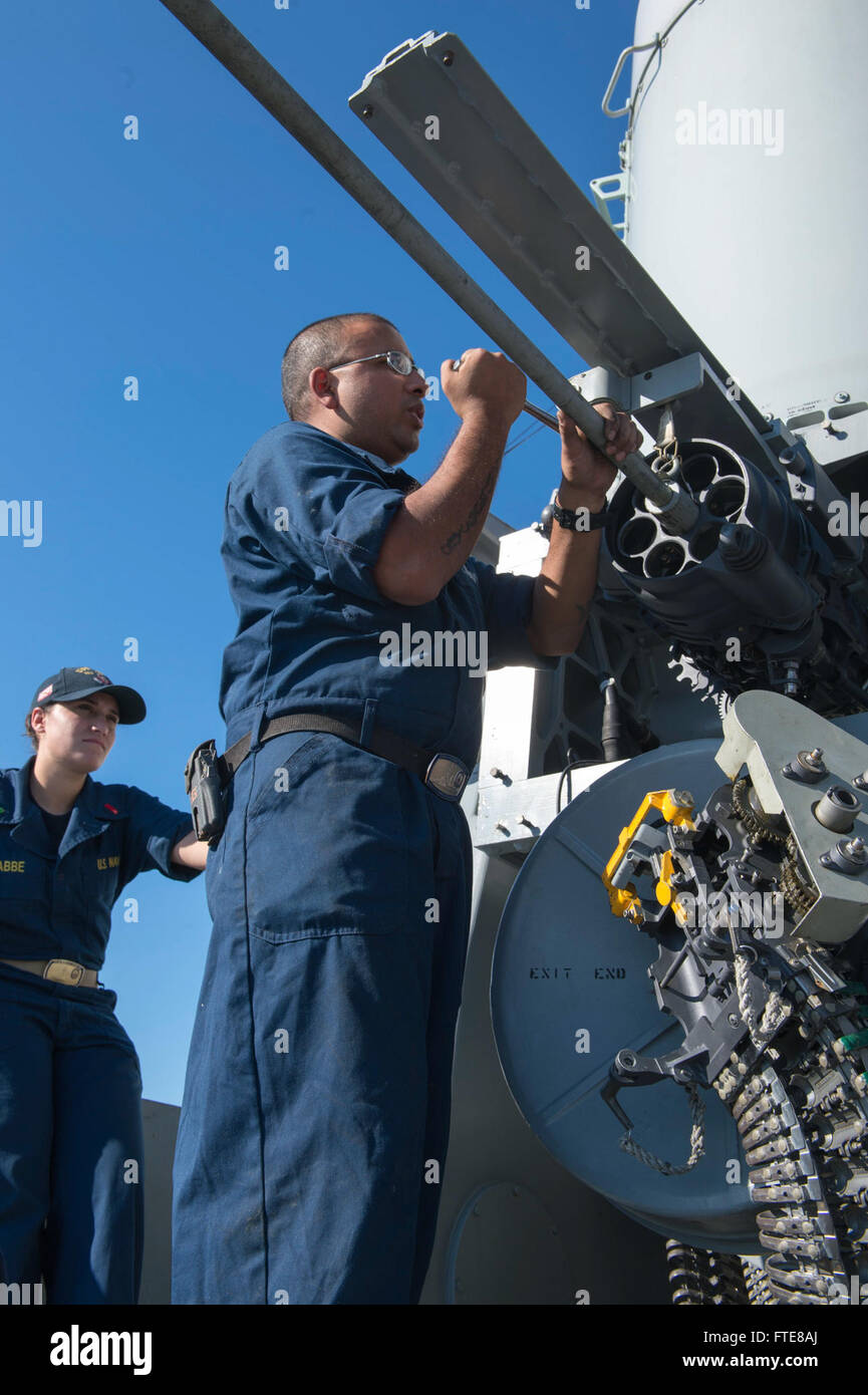 Weapons system cwis weapons hi-res stock photography and images - Alamy