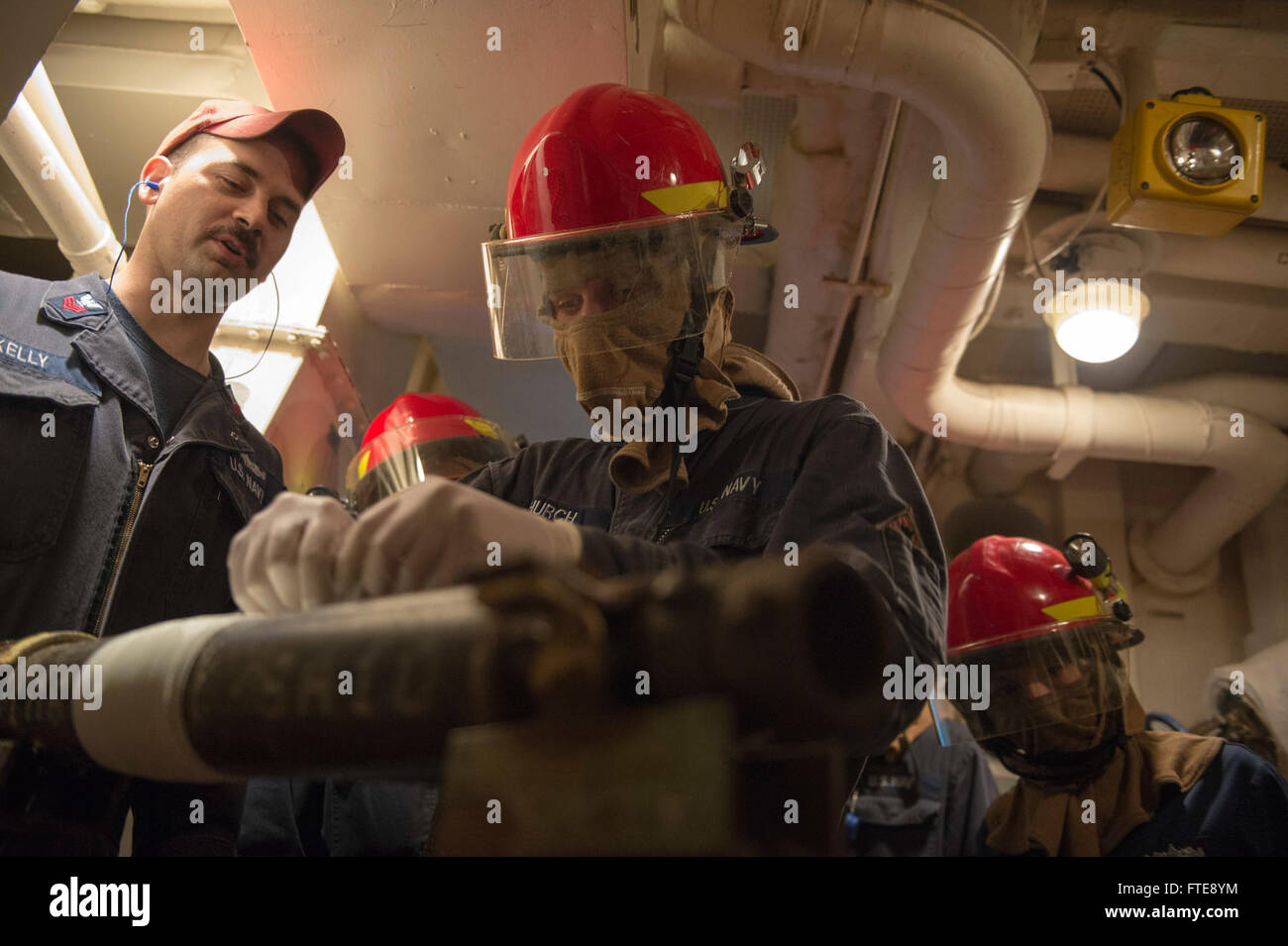 Hull maintenance technician fireman hi-res stock photography and images ...